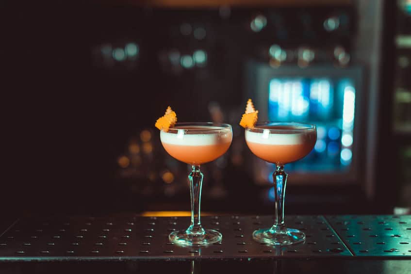 Pink grapefruit sour cocktail recipe | Network News