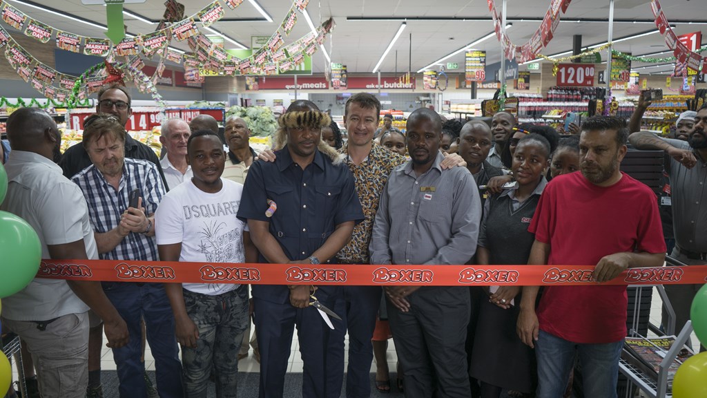 New mall opens doors at Shakaskraal | North Coast Courier