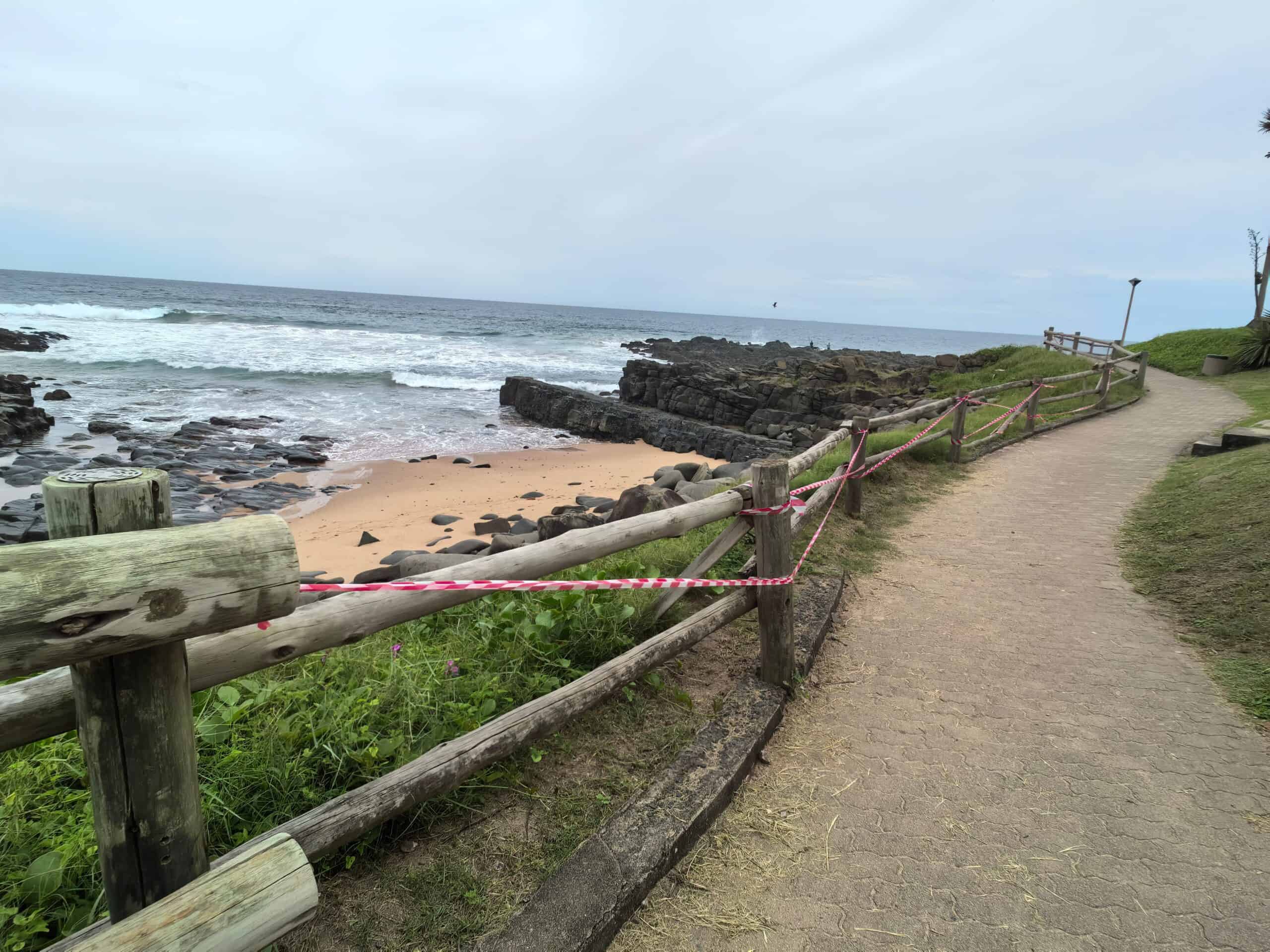 Man suffers head injuries after Ballito promenade railing gives way ...