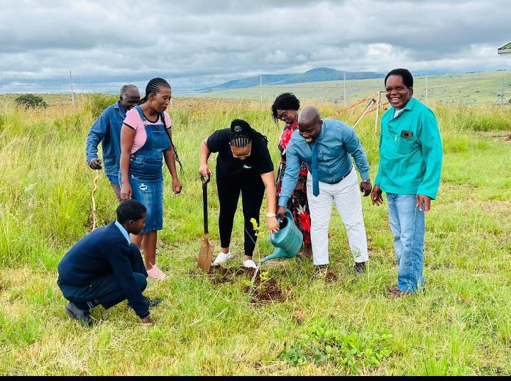 EDTEA educates learners about the importance of planting trees ...