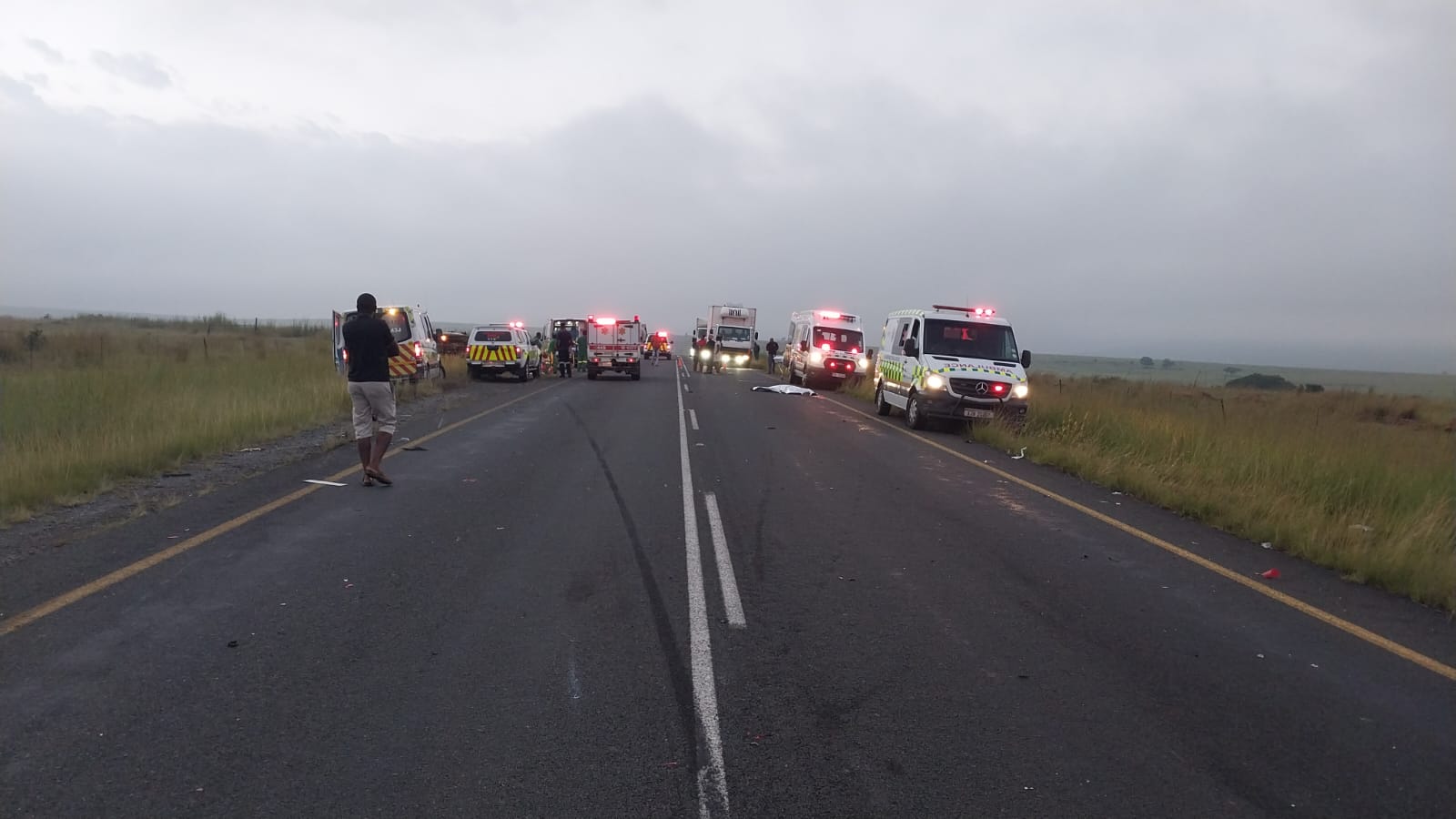 One dead in serious crash on the N11 near Sunset Rest | Northern Natal News