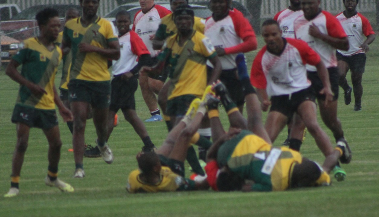Rainy weather fails to deter determined rugby enthusiasts | Northern ...