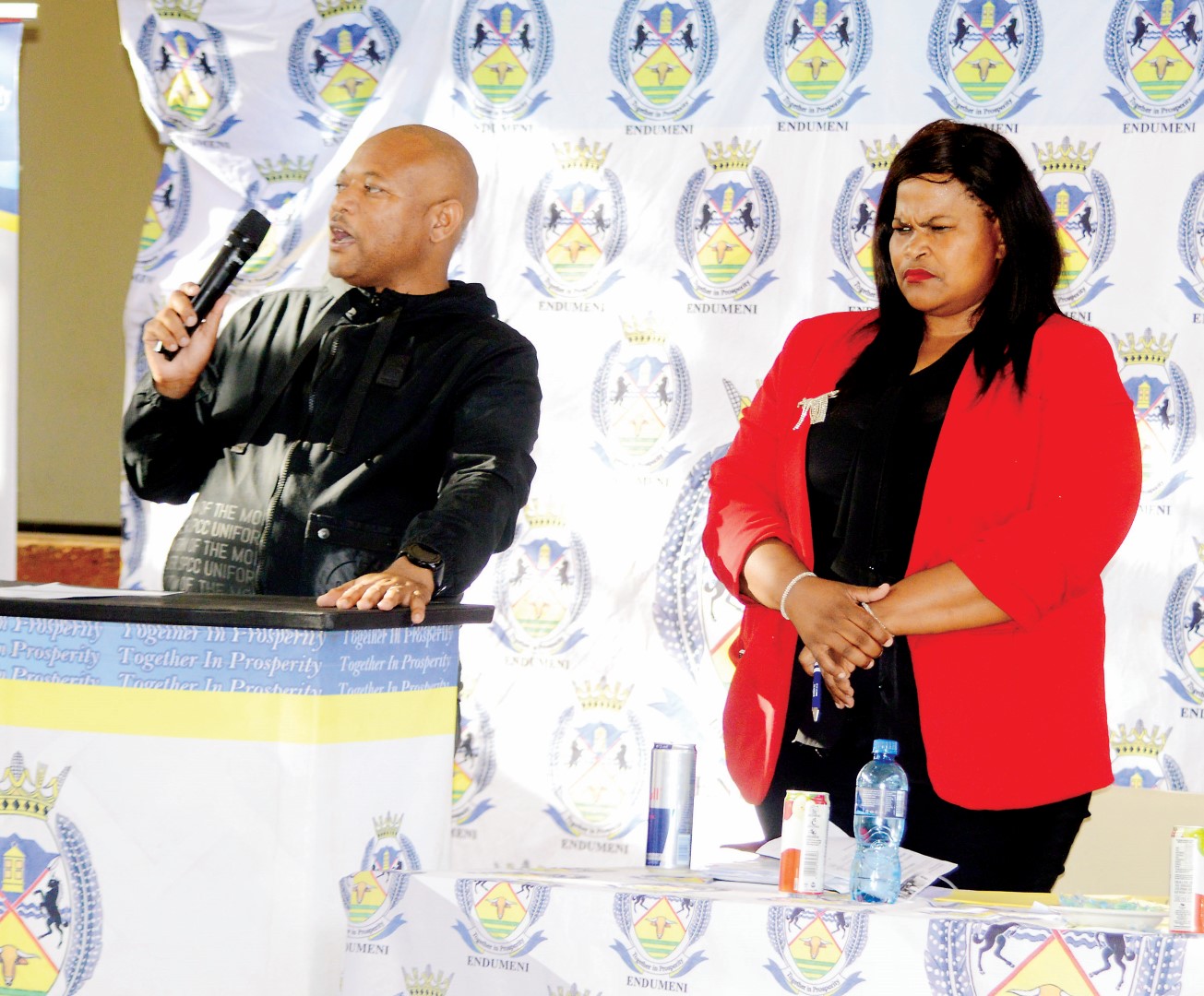 Endumeni Mayor laments poor economic growth in run up to passing of new ...