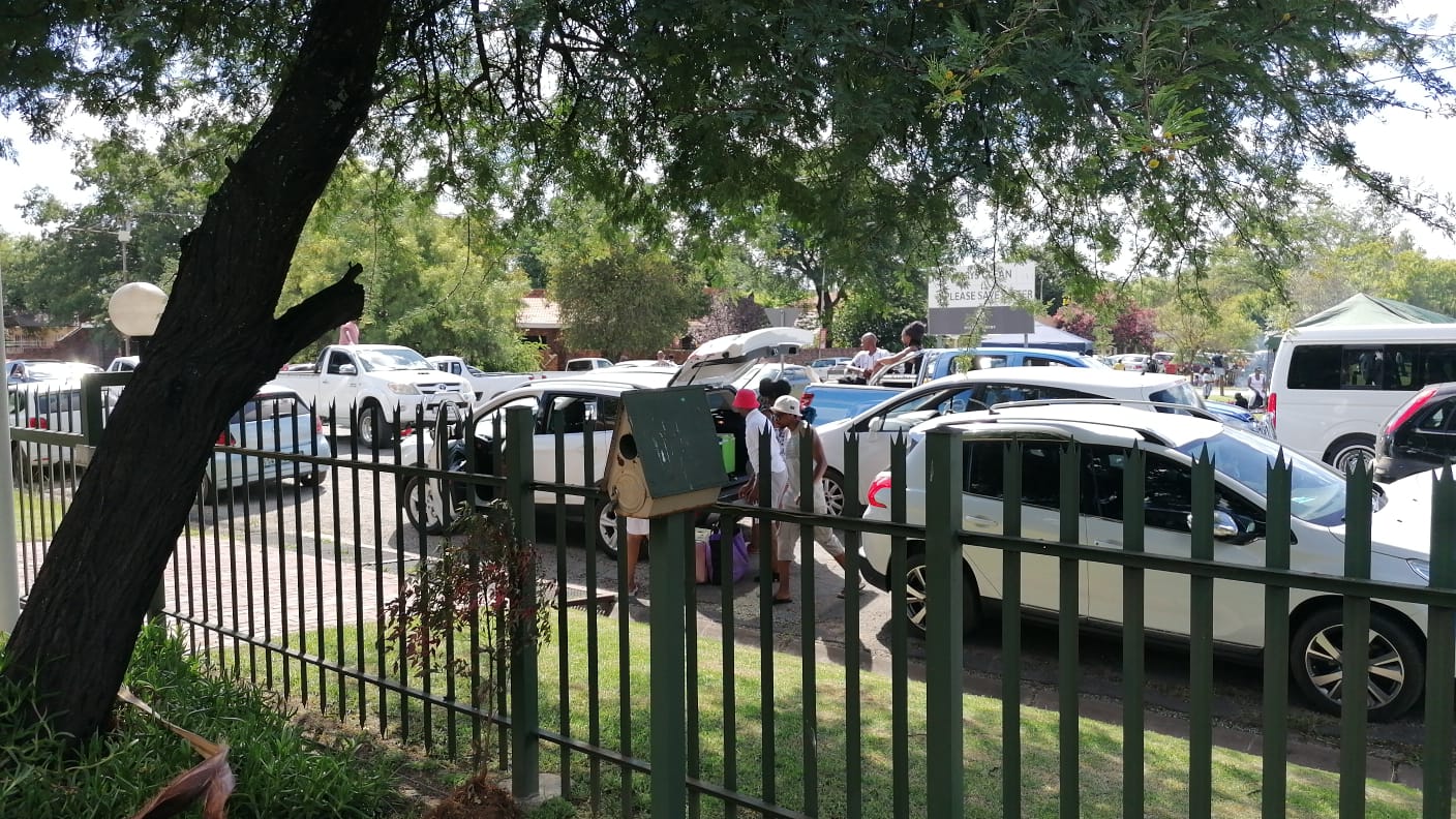 Ag nee! Hoekom só rommelstrooi | Parys Gazette