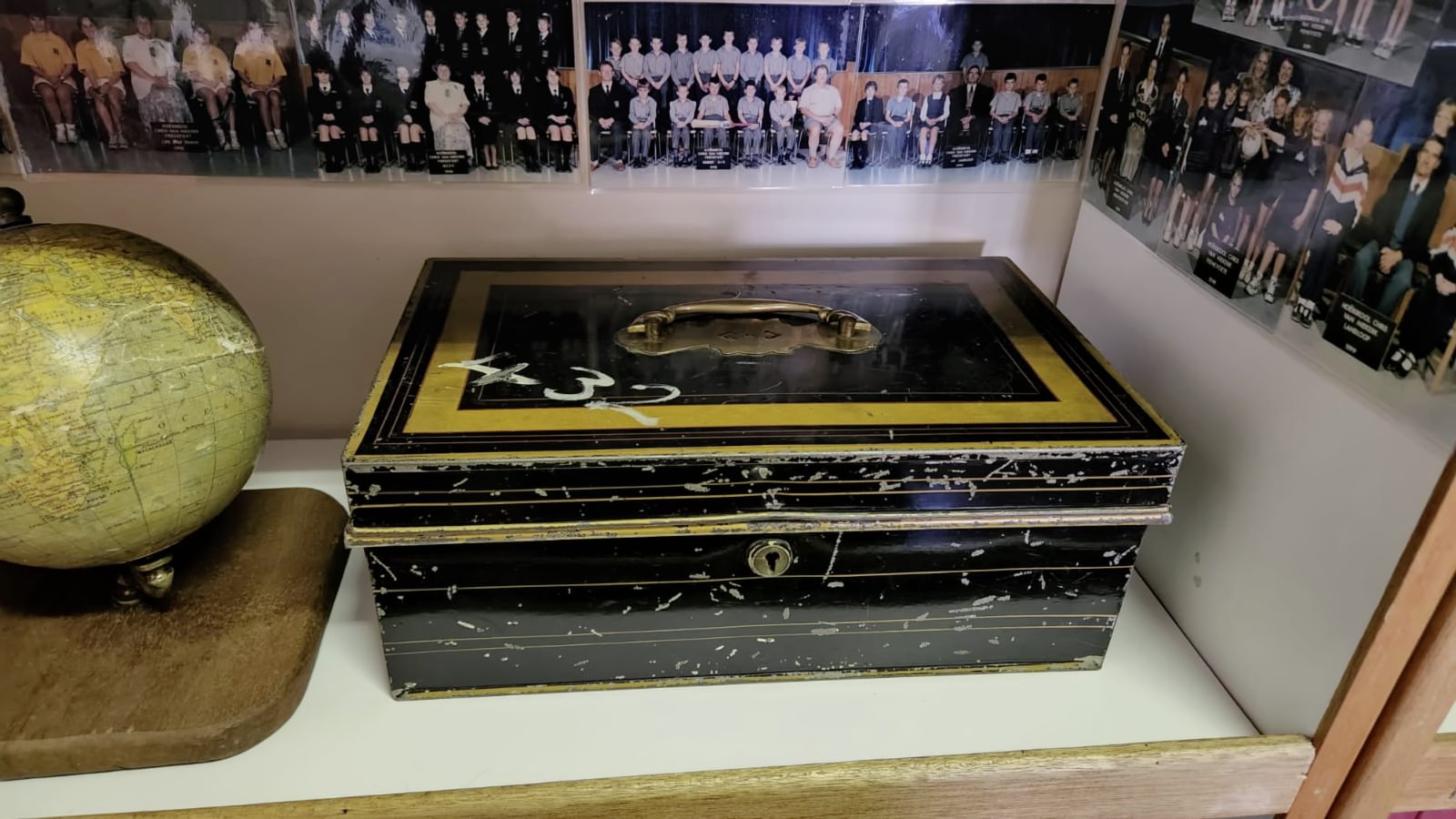 Museum vol onthou vir oudleerders en onderwysers van Chris van Niekerk ...