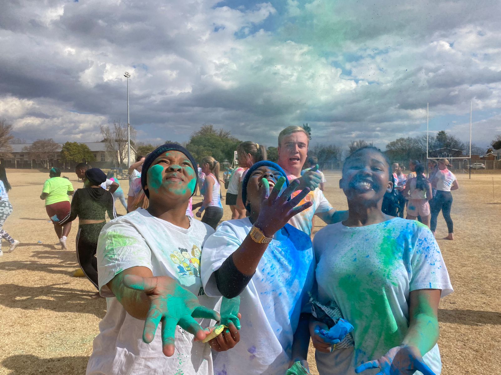 Honderd en veertig jaar kleurvol gevier | Parys Gazette