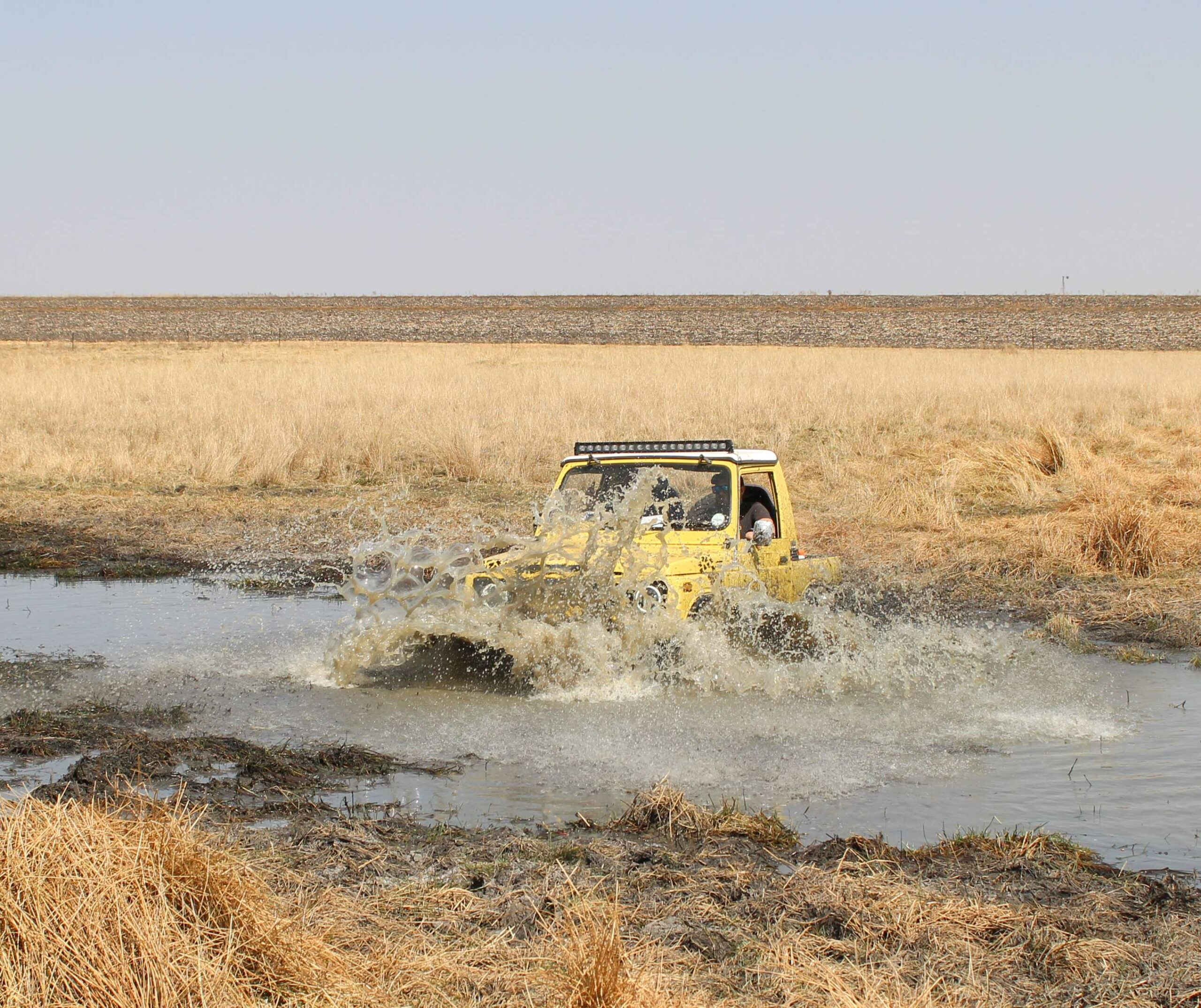 Weiveld Rally laat waai deur moddergate en mieliande | Parys Gazette