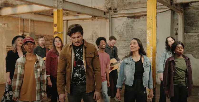 Kyk: Joshua na die Reën se nuwe musiekvideo vang Potch vas ...