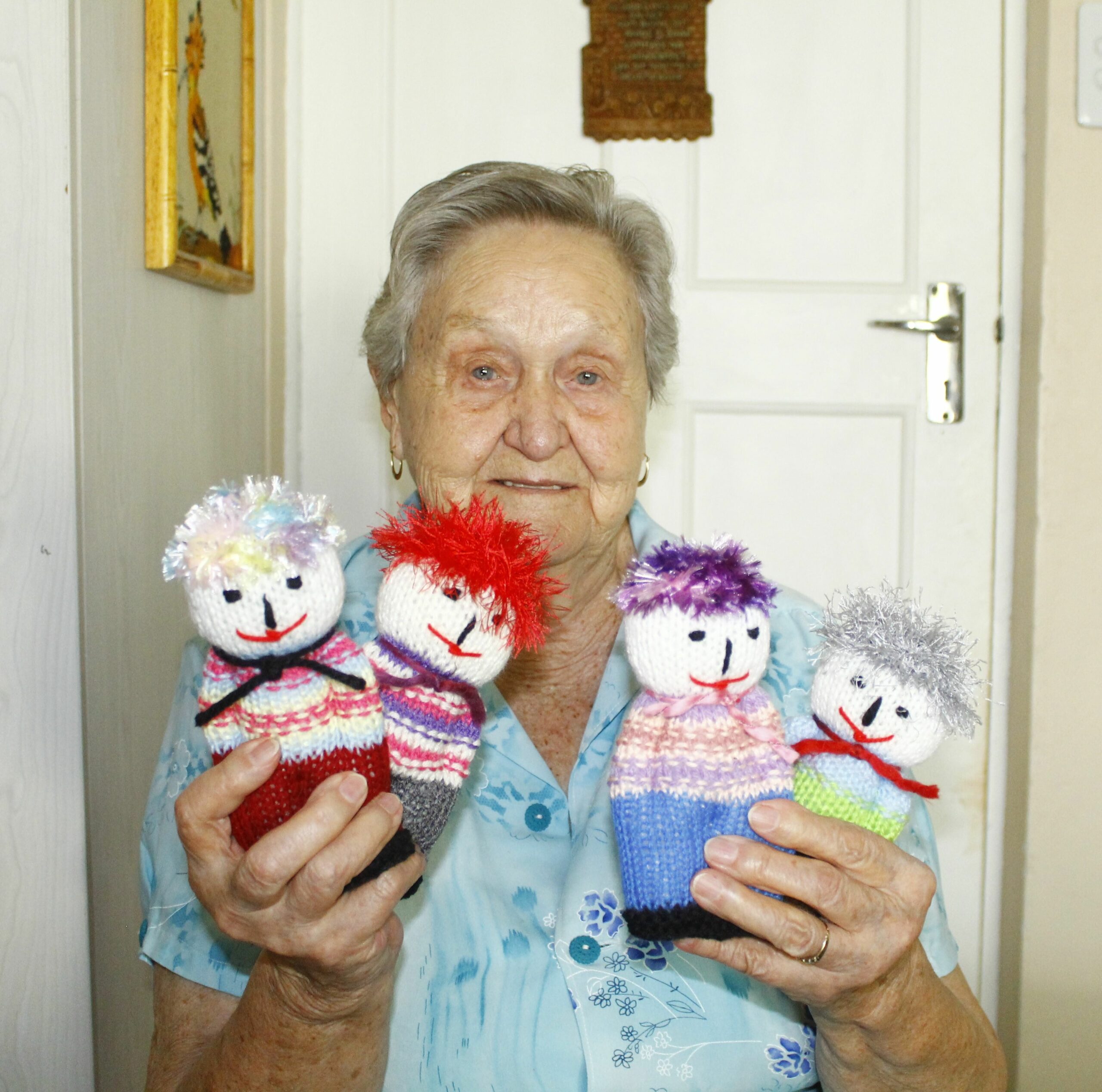 Twee vroue gee harte en hande vir kankerlyers | Potchefstroom Herald