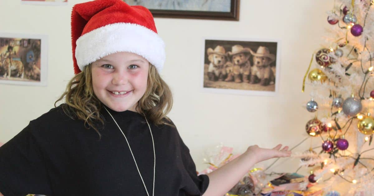 Meisie (8) het hart vir diere by PAWS | Potchefstroom Herald