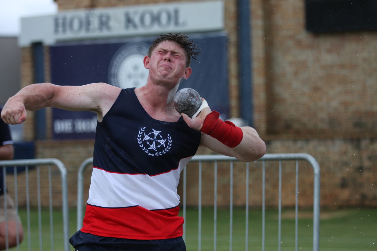 Menlopark se Aiden Smith spog met 1 000 ASA-punte in gewigstoot-item ...