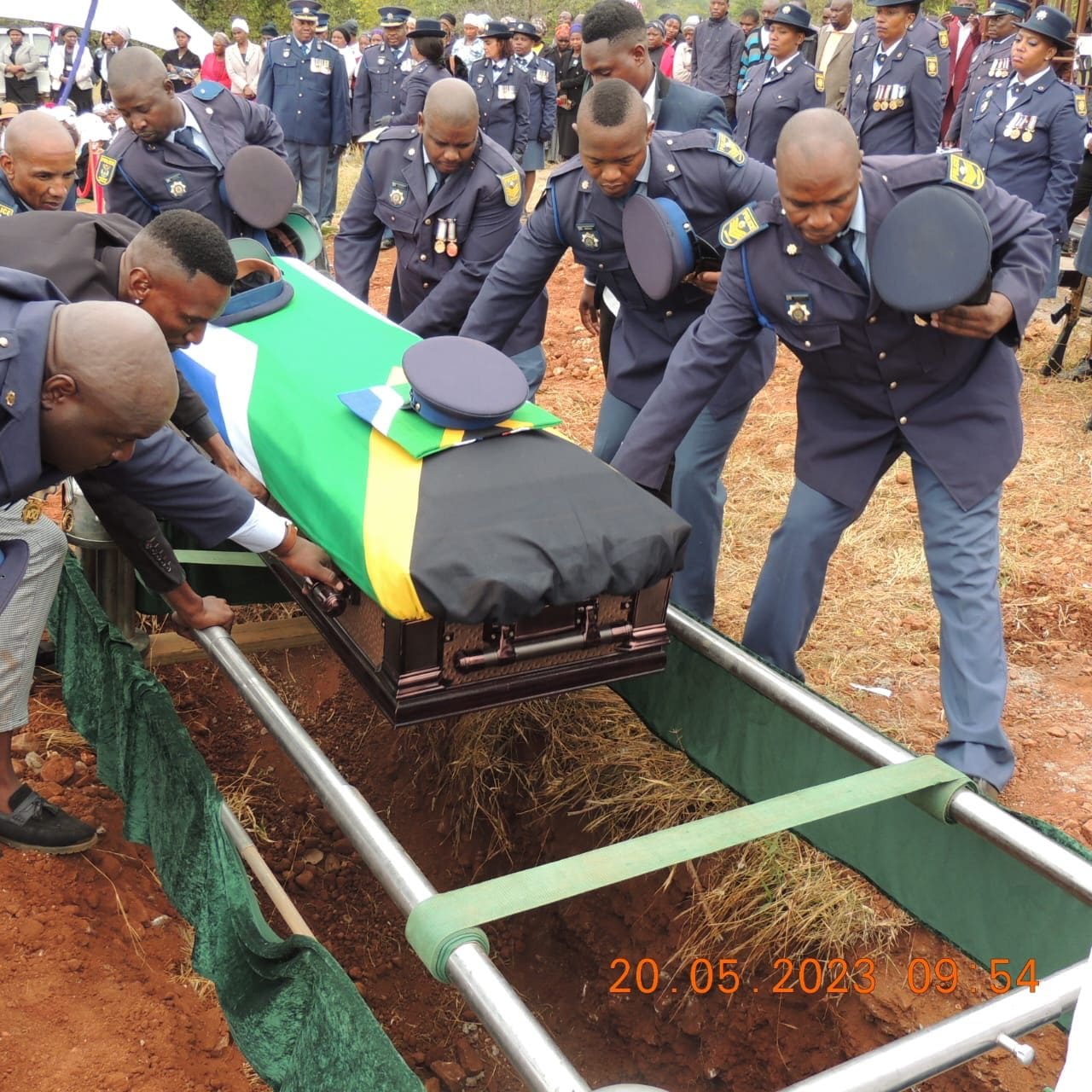 Police bid farewell to one of their own | Rekord