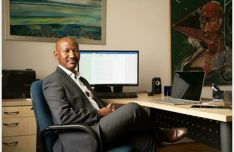 Tuks professor makes history as he heads to international court | Rekord