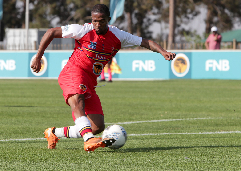 Mabaso hopes to get kids to dream again by playing sport | Rekord