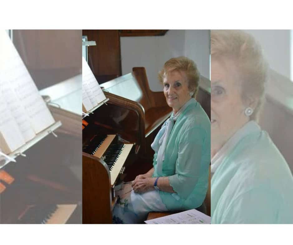 Tannie Dolly groet na 55 jaar agter die orrel | Rekord