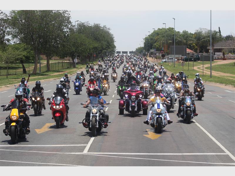 [IN PICTURES] 8 000 bikers revved up the Sapa Yopa rally | Review