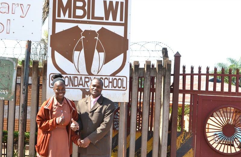 Mbilwi Gr 12 learner represents Limpopo at London Youth Forum | Review