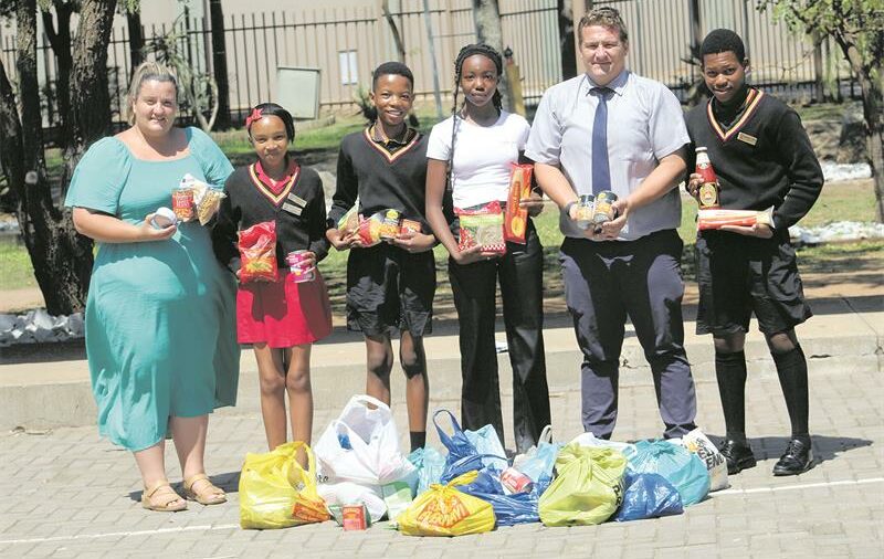 Ivypark learners collect food items for indigent families | Review