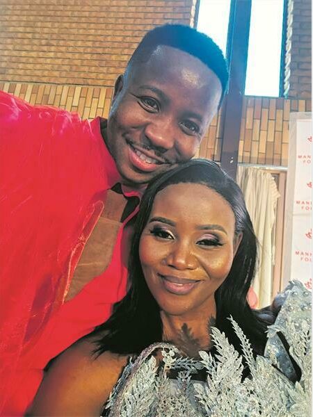 Mokhari celebrates 27 golden years on air | Review