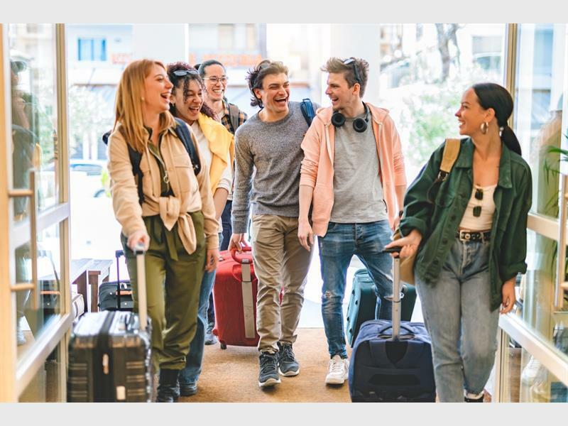15 tips for travelling on a shoestring budget | Ridge Times