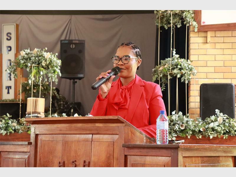 Learners and teachers awarded at Govan Mbeki Circuit Awards | Ridge Times