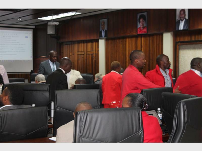 Mayor says Govan Mbeki Municipality is paying its debts | Ridge Times