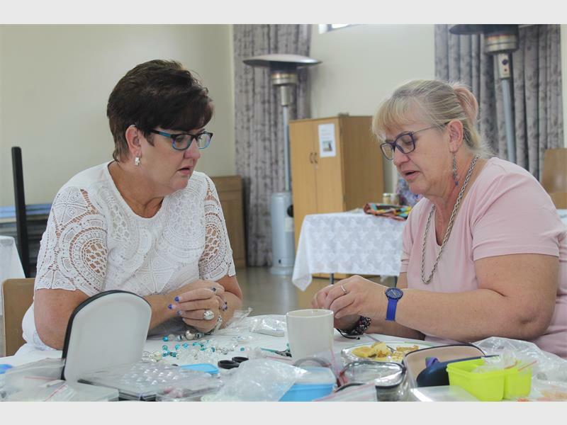 Secunda VLU-vroue op ryg krale in | Ridge Times