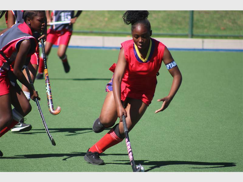 EHS’ hockey girls dominate | Ridge Times