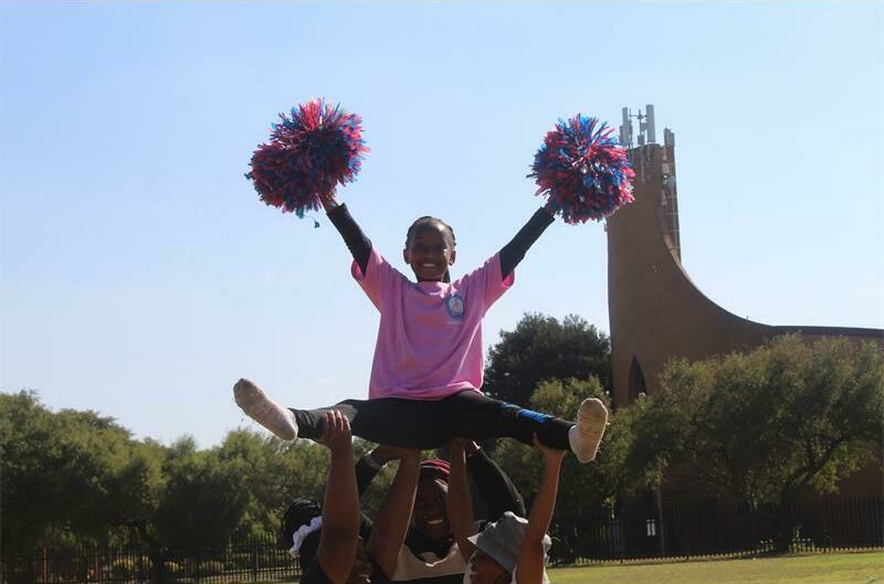 Roodebeeck majorette team to make their way to France