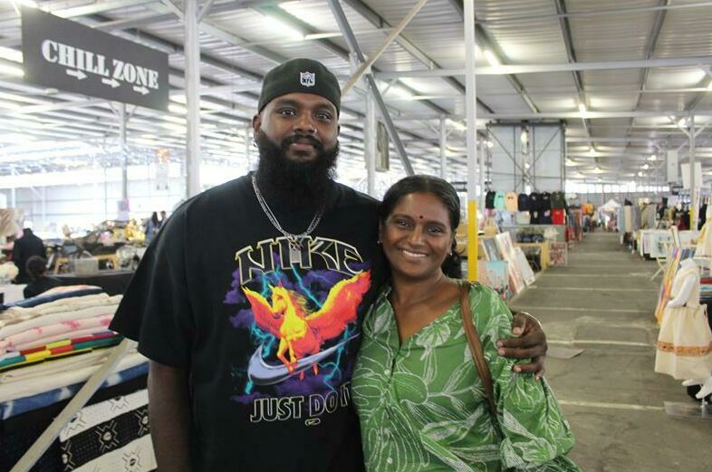 Rosebank Sunday Market attracts lovers from the weird, wonderful and ...