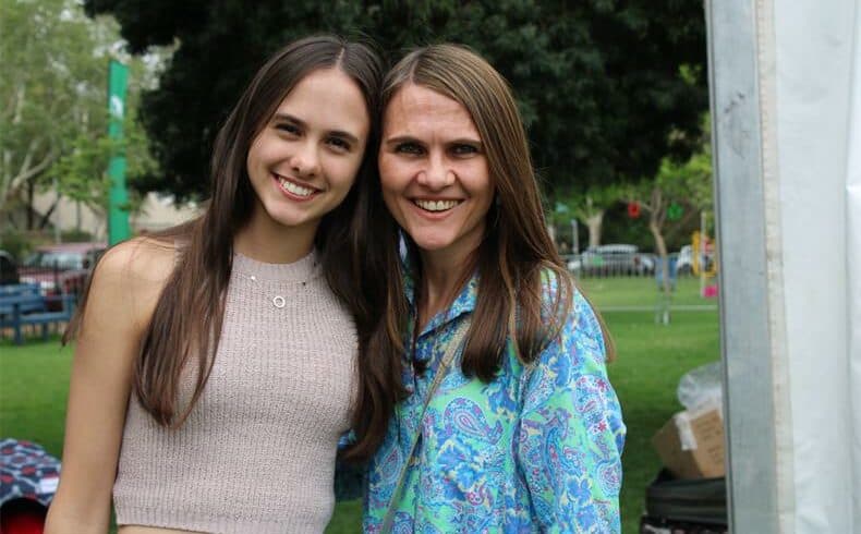 Local charities benefit as Parkview Christmas market shines bright ...