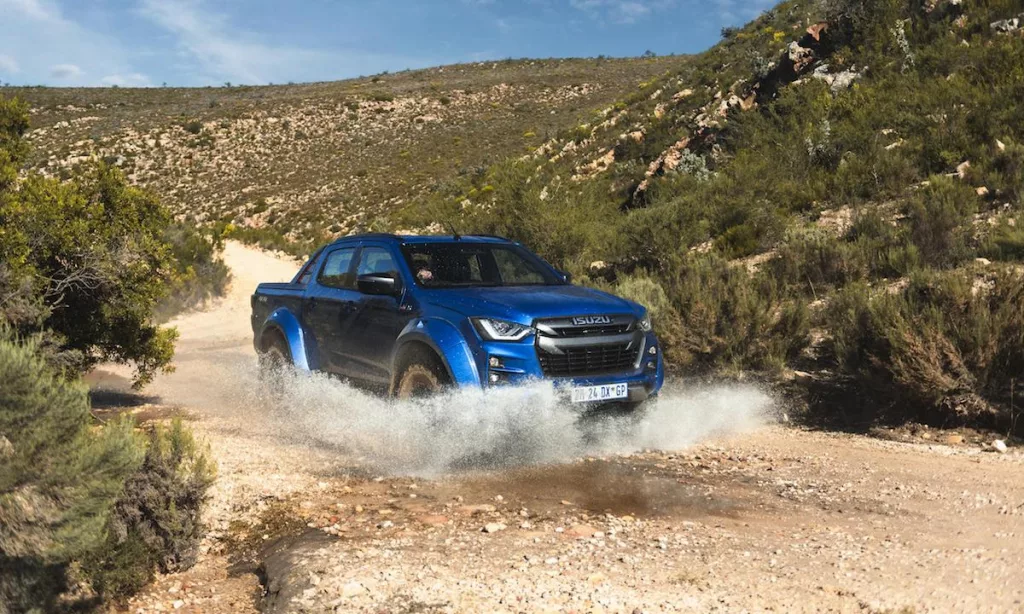 Million-rand bakkies: Ford Ranger Raptor vs Isuzu Arctic AT35 - South ...