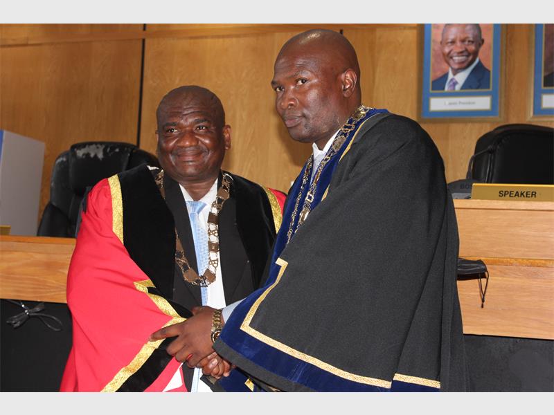 New mayor for RNM - finally! Will Zero be RNM's hero? | South Coast Herald