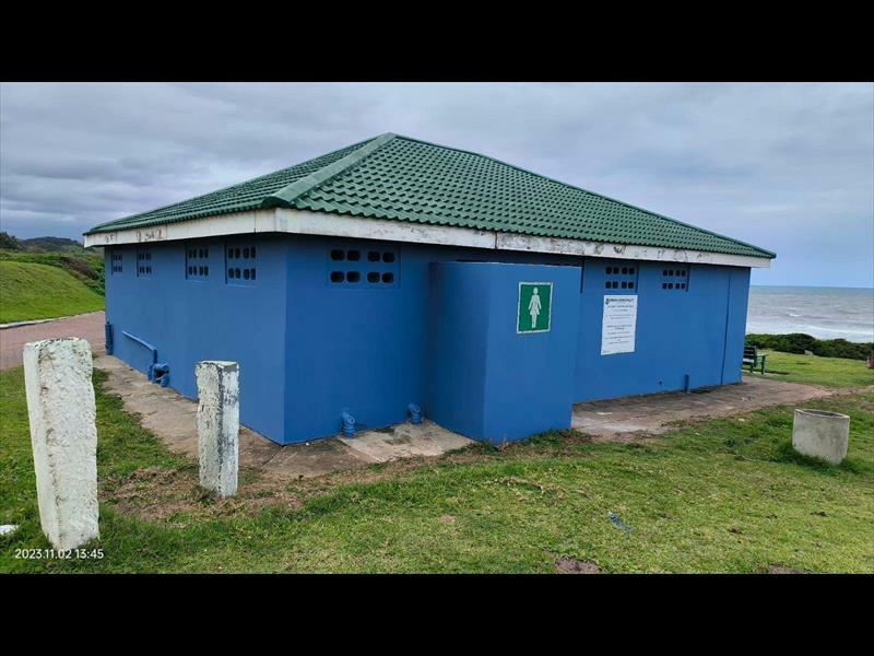 Progress on maintenance at Umthwalume beach | South Coast Herald