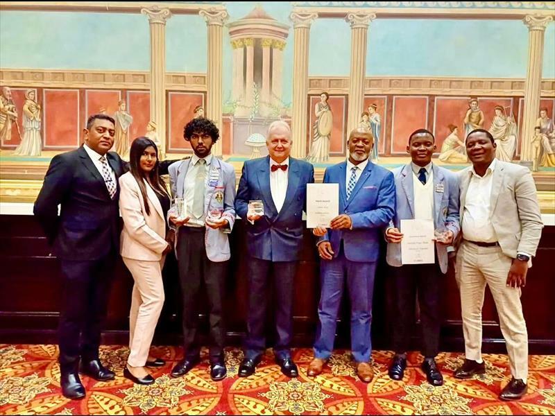 Creston's whizz-kids honoured at gala awards | South Coast Herald