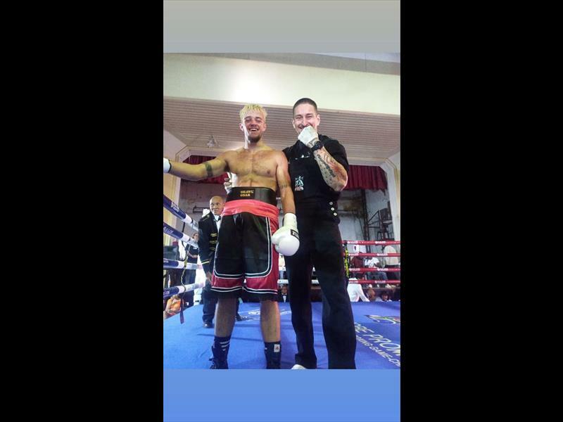 Jordan Peace wins first pro fight | South Coast Herald