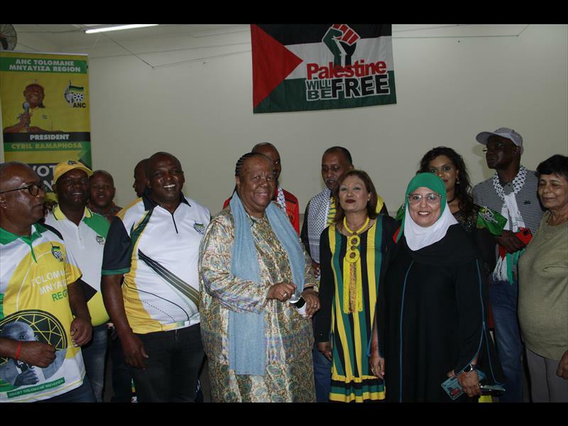 Minister Naledi Pandor visits South Coast | South Coast Herald