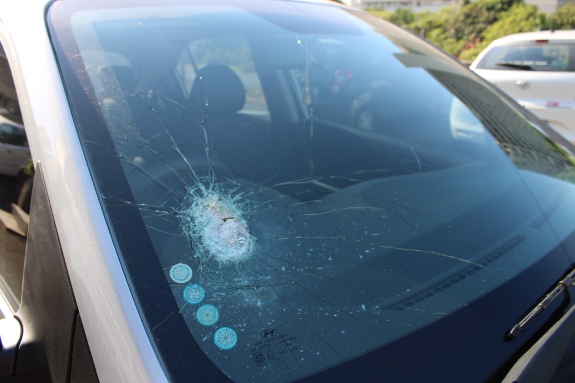 Rock thrown at car in Amanzimtoti | South Coast Sun