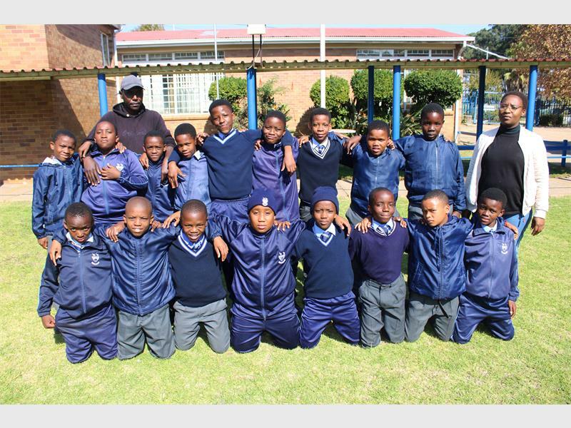 Park Senior Primary School proud of its soccer team | Southern Courier