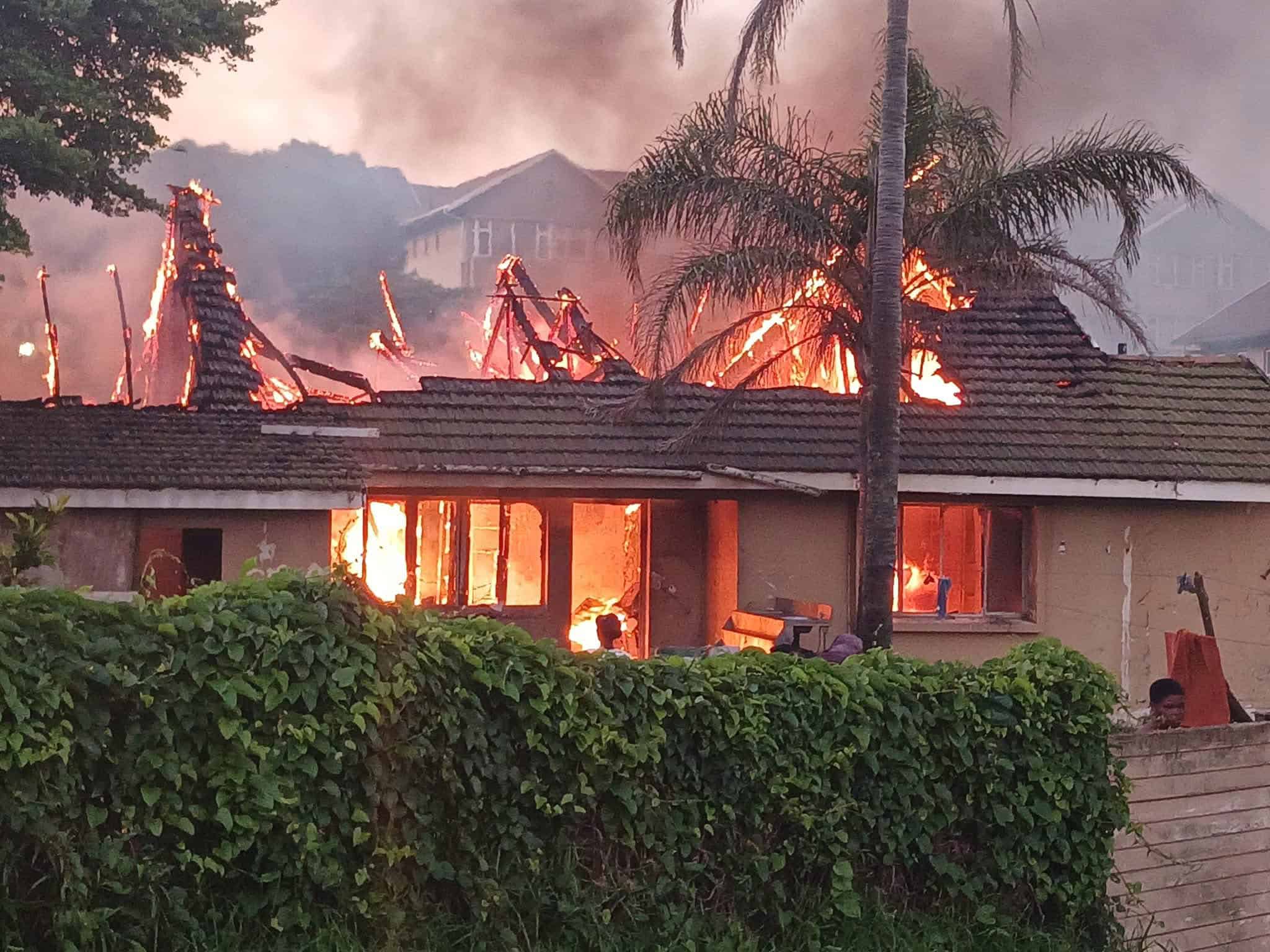 House fire leaves 29 people homeless on Boxing Day | Southlands Sun