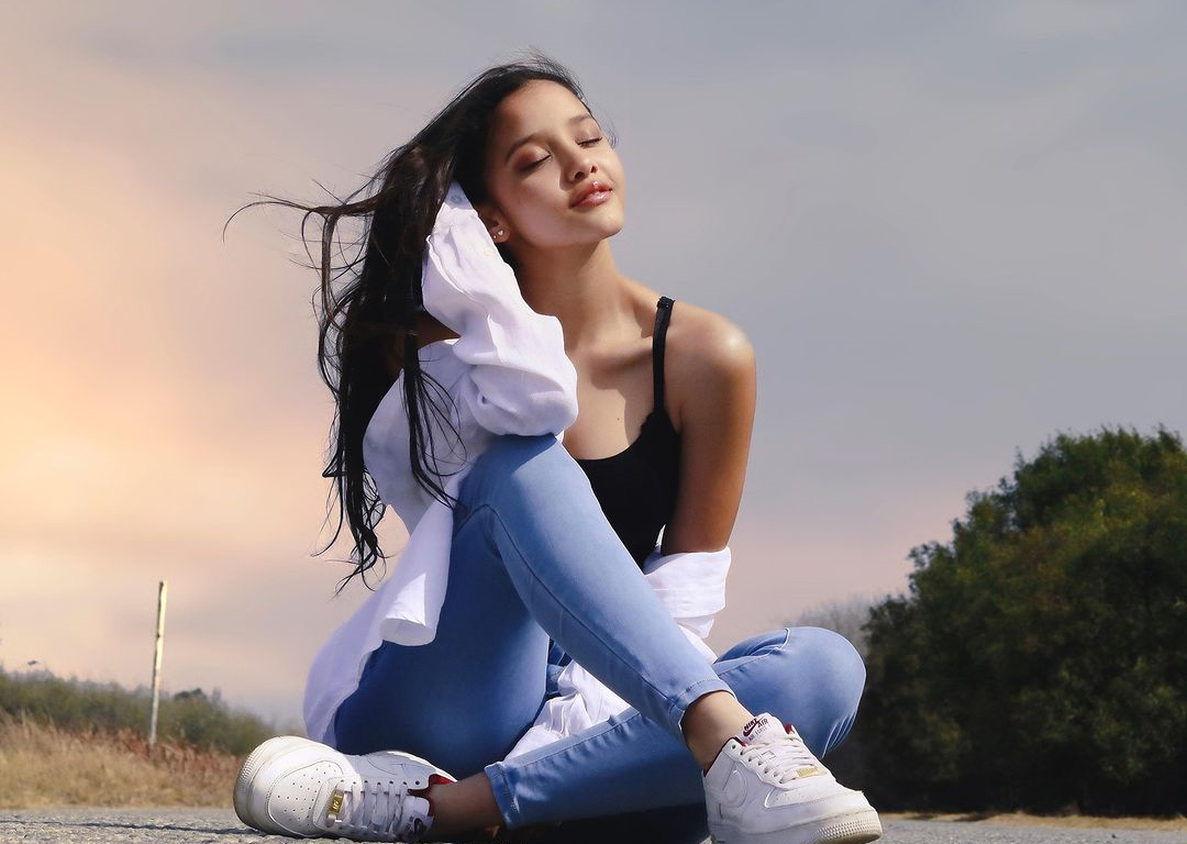 Plaaslike sangeres stort hart uit in opbreek-liedjie | Vaalweekblad