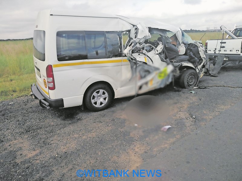 Four people killed in crash on N4 highway | Witbank News