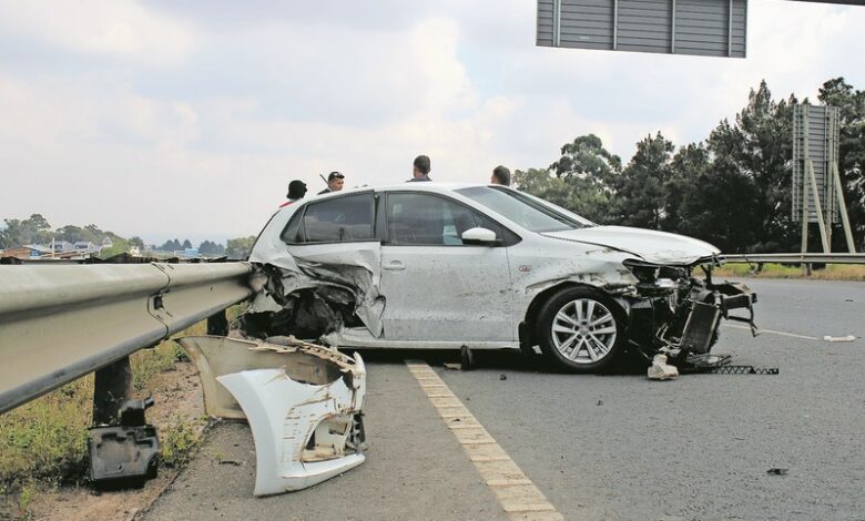 Truck and two cars in accident on N4 near Walter Sisulu Street off-ramp ...