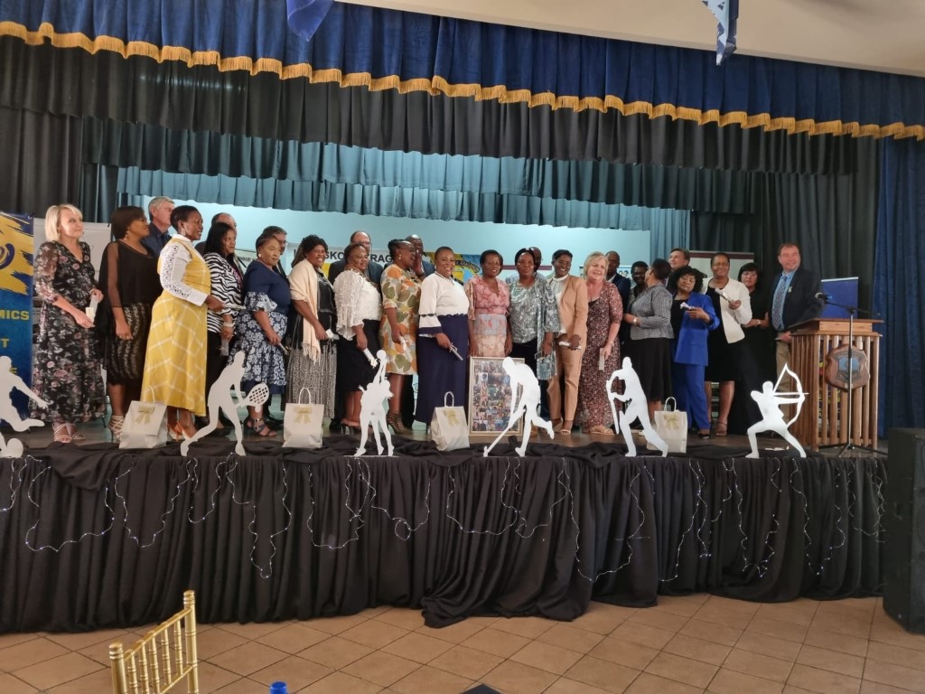 Diplomas galore for teachers of local schools | Witbank News