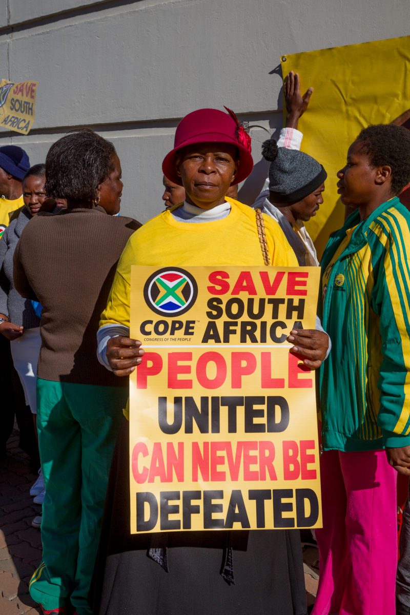 GALLERY: DA, Cope protest outside Megawatt Park as Brian Molefe reports ...