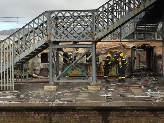 Train carriages set alight at Retreat station in Cape Town | The Citizen