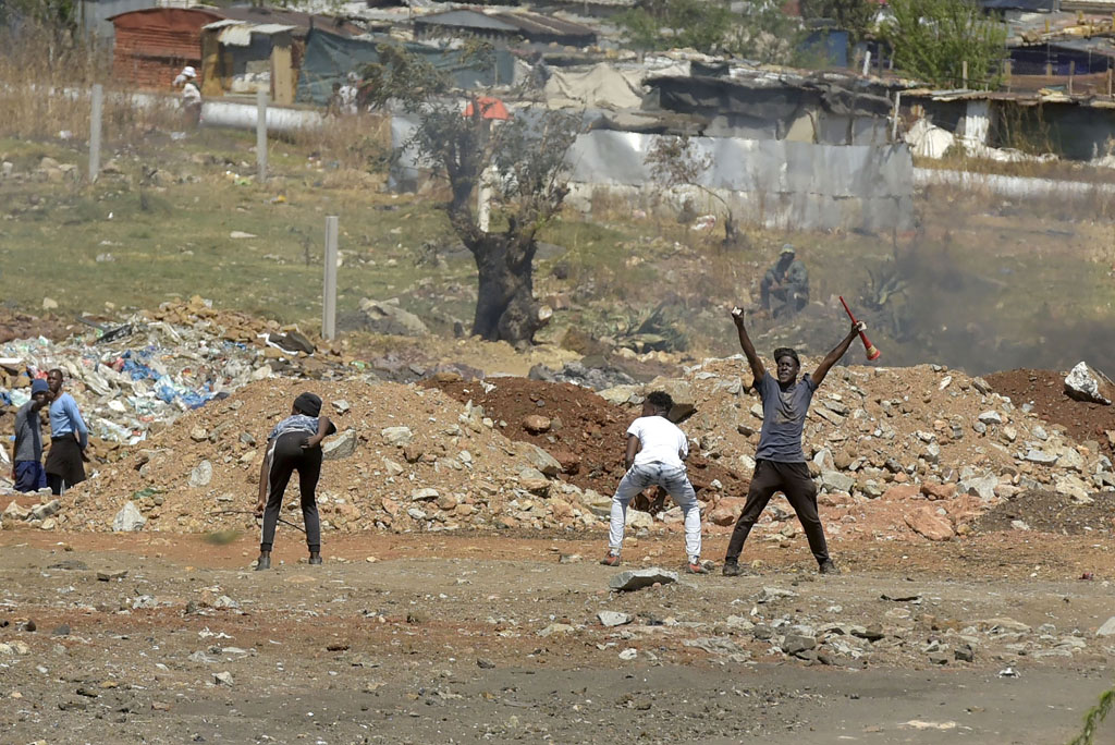 Electricity protest at Ramaphosa in Germiston | The Citizen