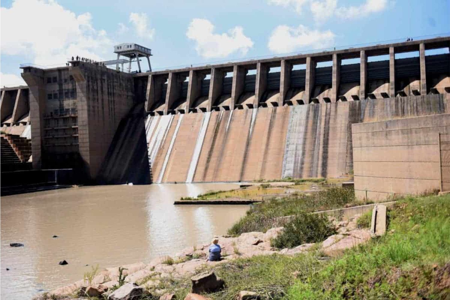 South Africans urged to save water as dam levels drop