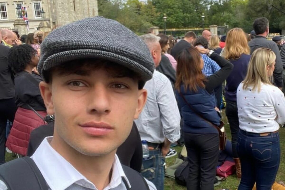 Pics Joost Van Der Westhuizens Son Was In London For Queens Funeral 2701