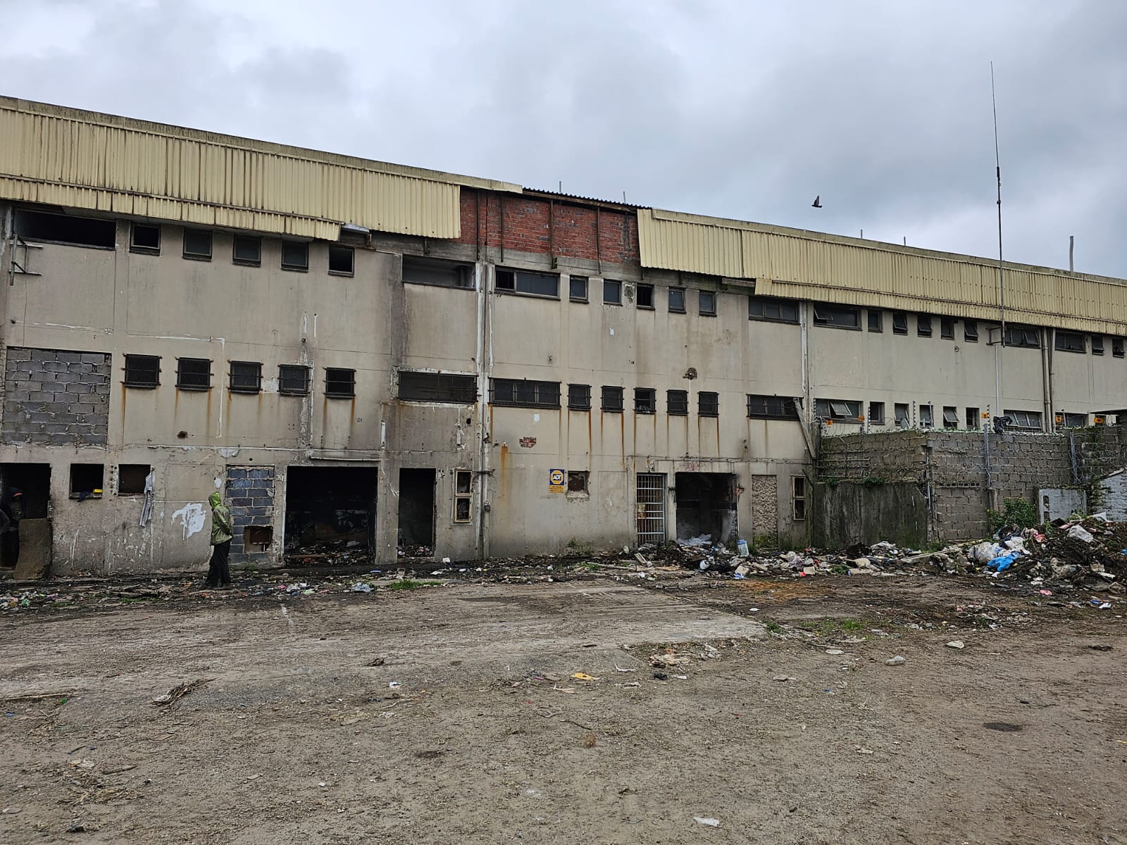 WATCH: City conducts major Richards Bay CBD clean-up | Zululand Observer